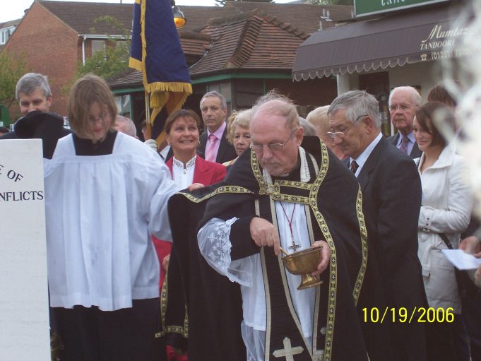 Dedication of new Benfleet War Memorial | The Armed Forces | Benfleet ...