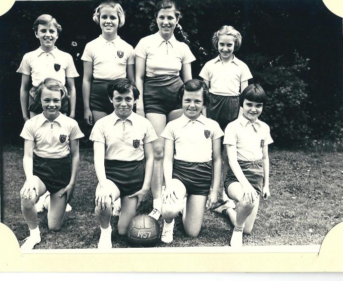 Benfleet Junior School Netball Teams 1945 -1960 | Benfleet Primary ...