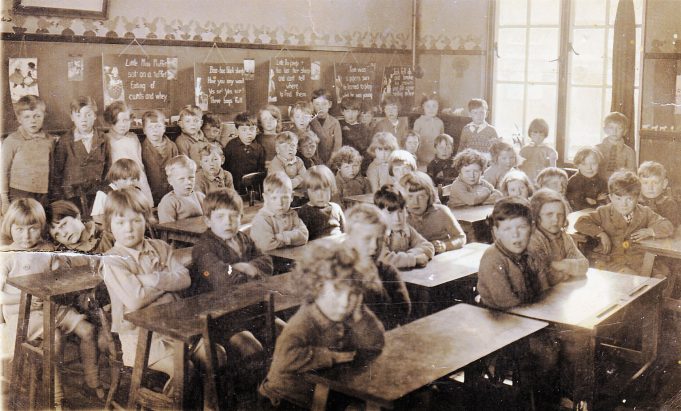 Benfleet Primary School early 1930s | Benfleet Primary | Benfleet ...